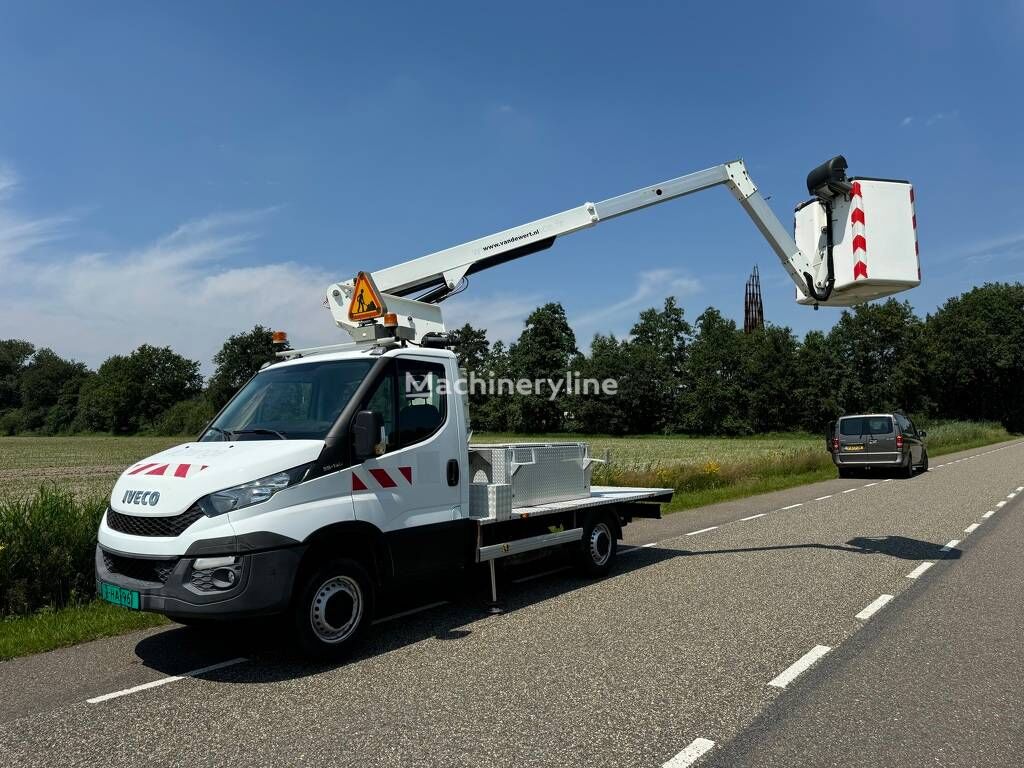 Prodaje se IVECO Daily 35S13 auto dizalicu s korpom na aukciji