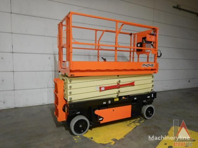 Nova JLG R4045 makazasta platforma