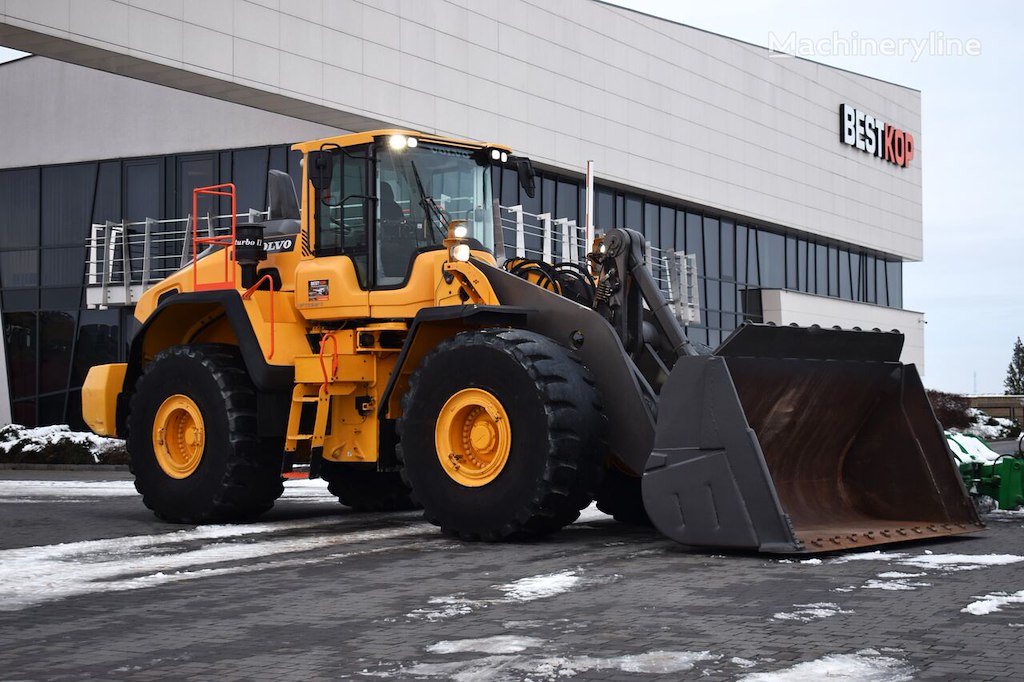 Volvo L220H prednji utovarivač