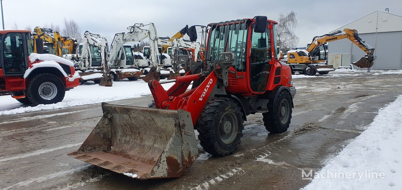 Volvo L28F prednji utovarivač