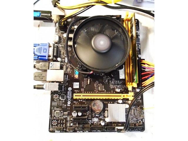 AMD Ryzen 7 3800X + Biostar A320MHC