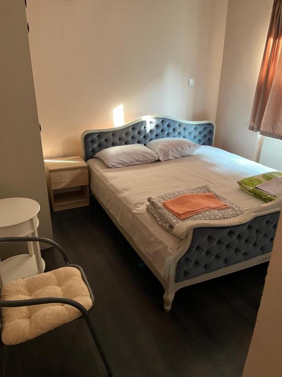 Odnedavno na Booking.com platformi
Jack hostel 8