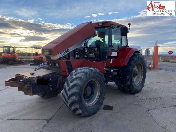 Case IH INTERNATIONAL 7250 traktor točkaš po rezervnim delovima