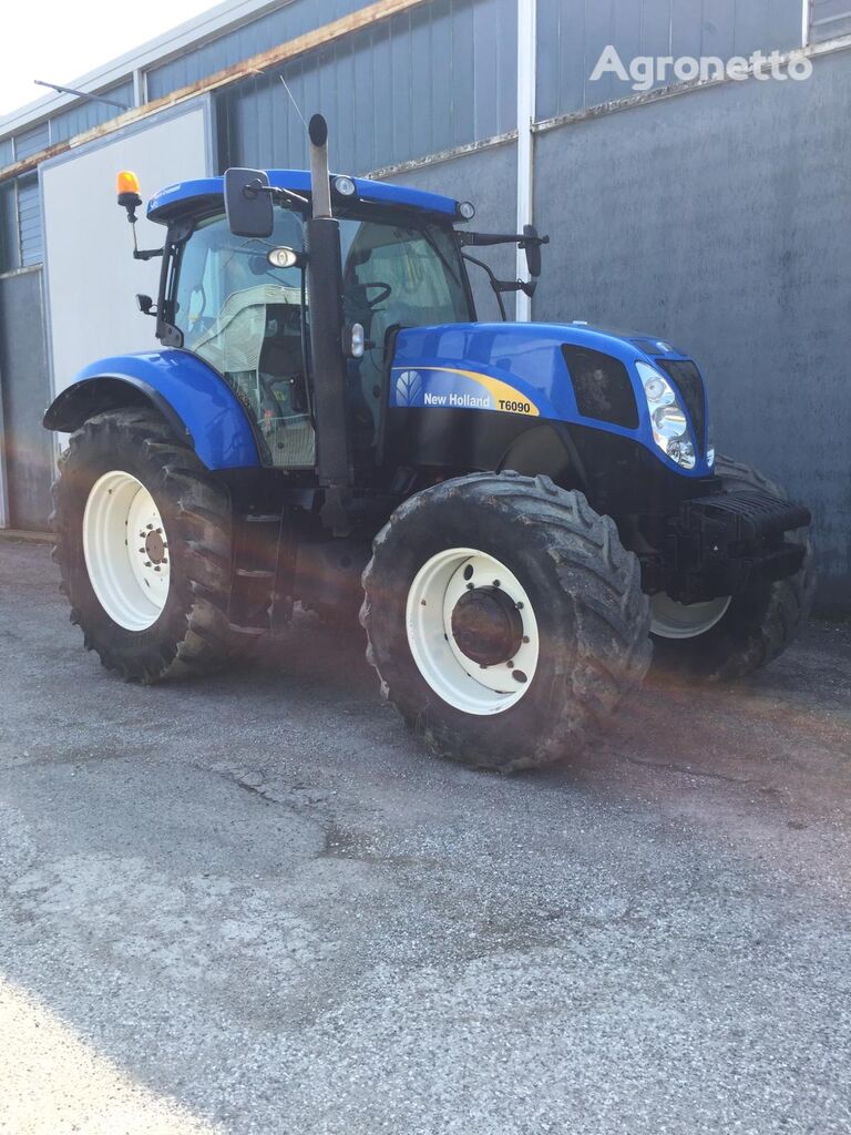 New Holland T6.090 traktor točkaš