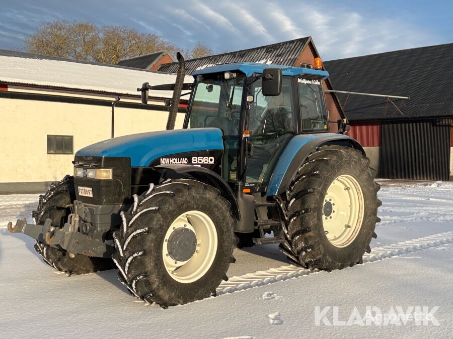 Prodaje se New Holland 8560 traktor točkaš na aukciji