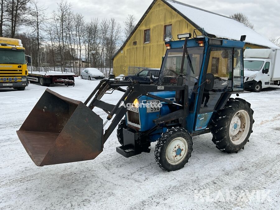 Prodaje se Ford 1700 traktor točkaš na aukciji