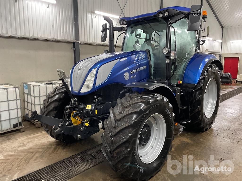 Prodaje se New Holland NEW HOLLAND traktor točkaš na aukciji