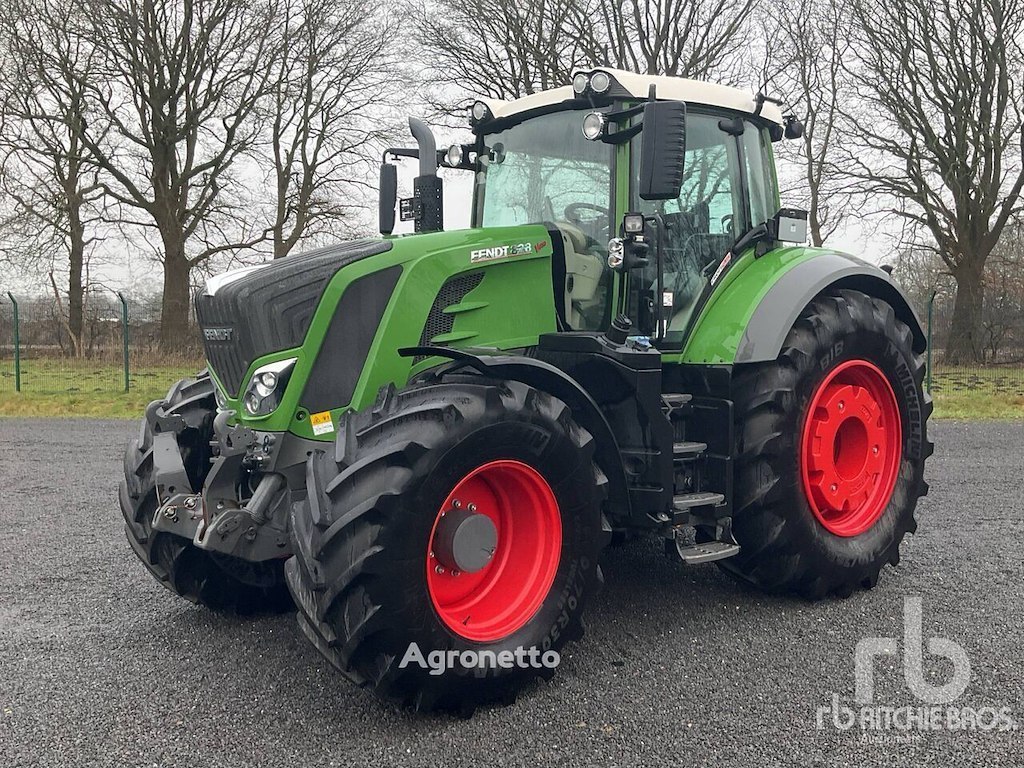 Prodaje se Fendt 828 VARIO S4 Profi Plus traktor točkaš na aukciji