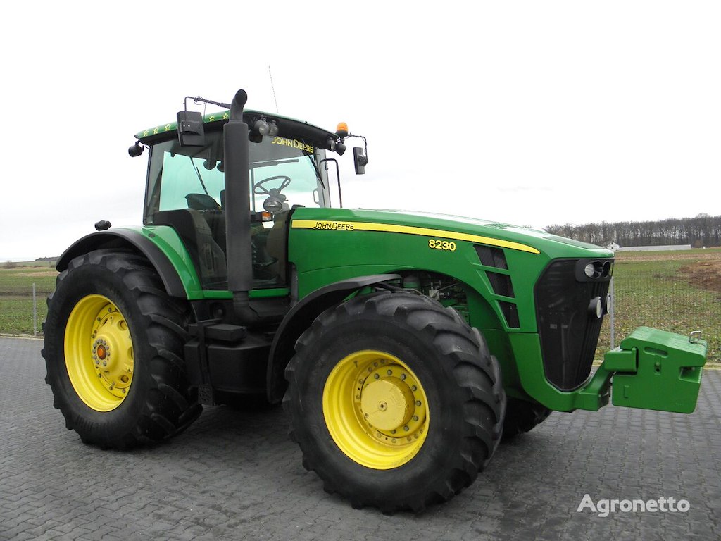 John Deere 8230, Nie Malowany, Stan Bardzo Dobry traktor točkaš