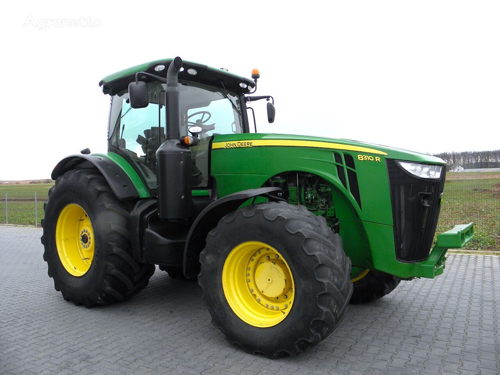 John Deere 8310R traktor točkaš