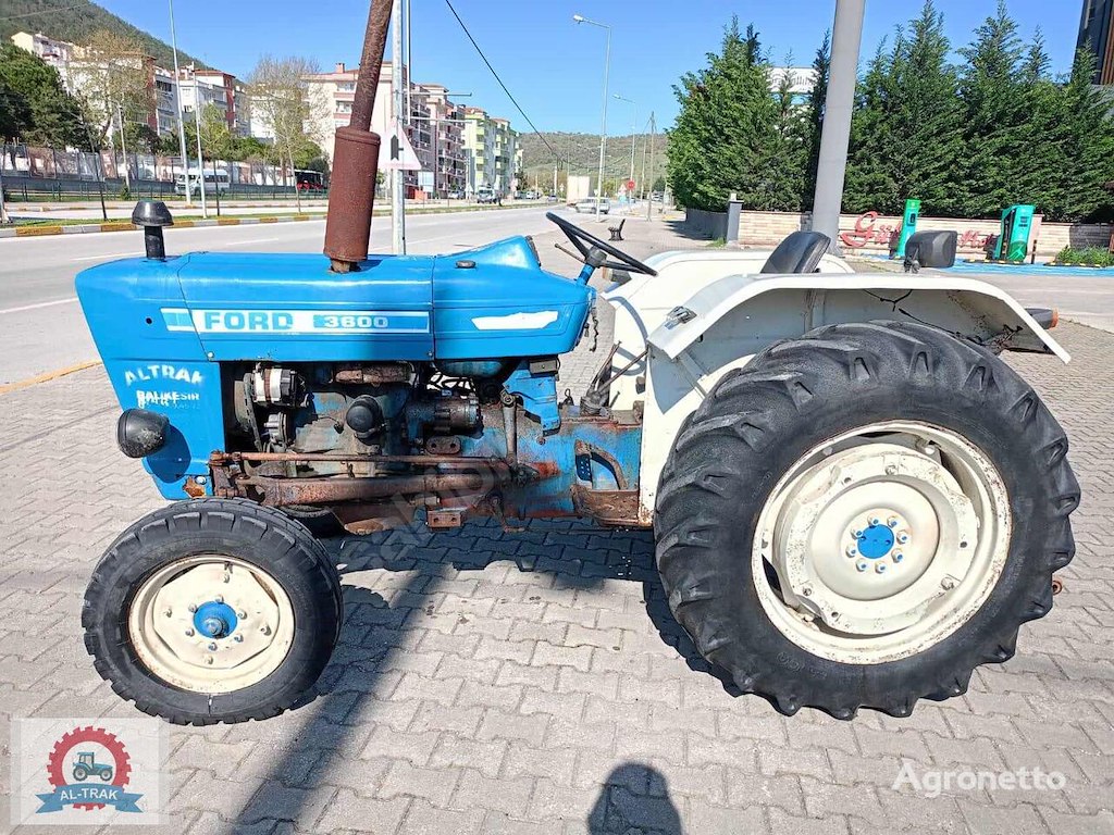 Ford 3600 traktor točkaš