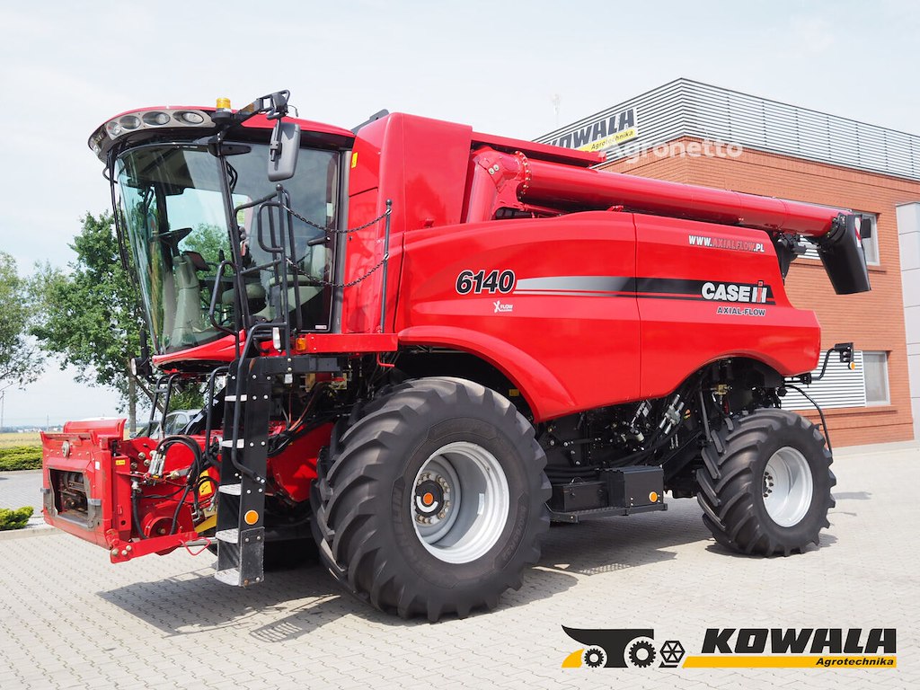 Case IH 6140 AXIAL-FLOW + 3050 kombajn za žito