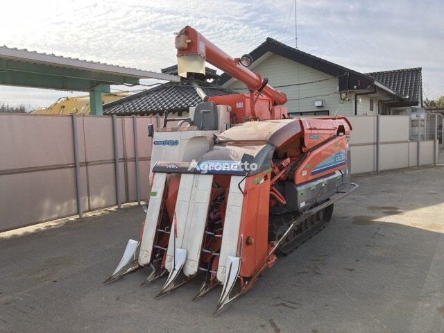 Kubota COMBINE(Kubota) kombajn za žito