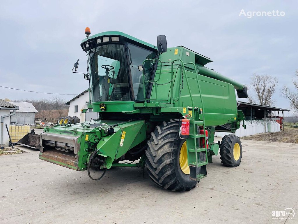 John Deere 9640 WTS kombajn za žito