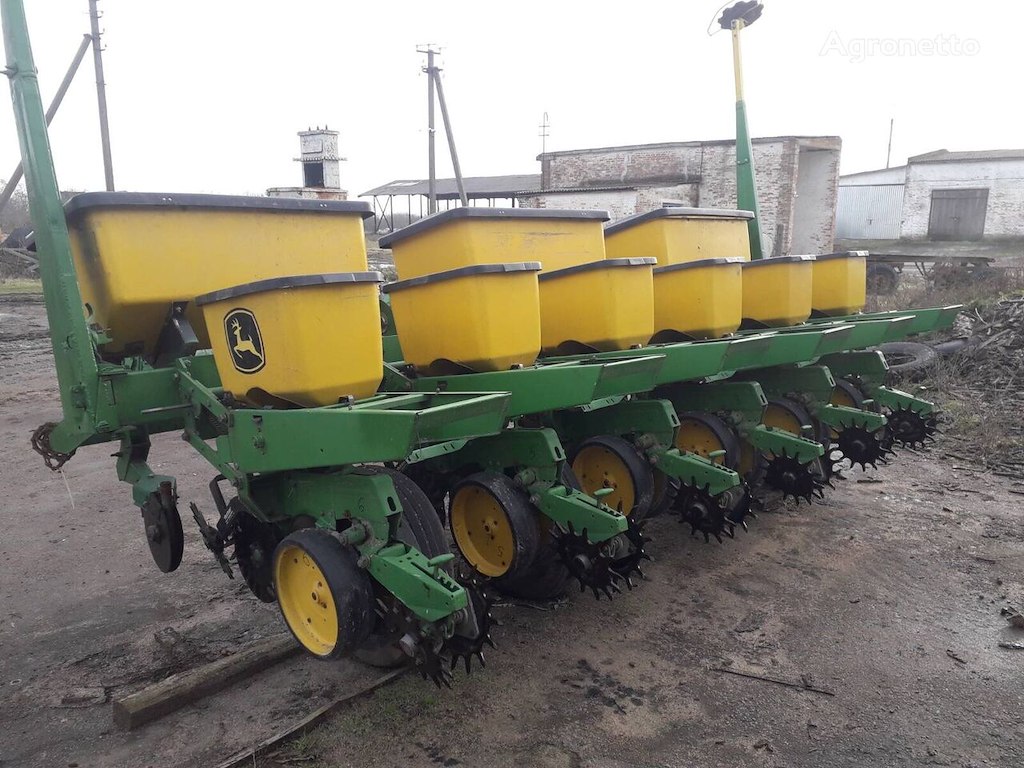 John Deere 7000 mehanička precizna sejalica