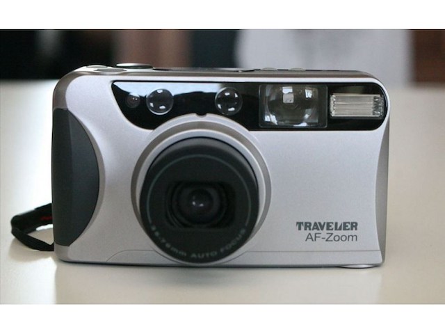 Traveler AF Zoom 35 - 70mm