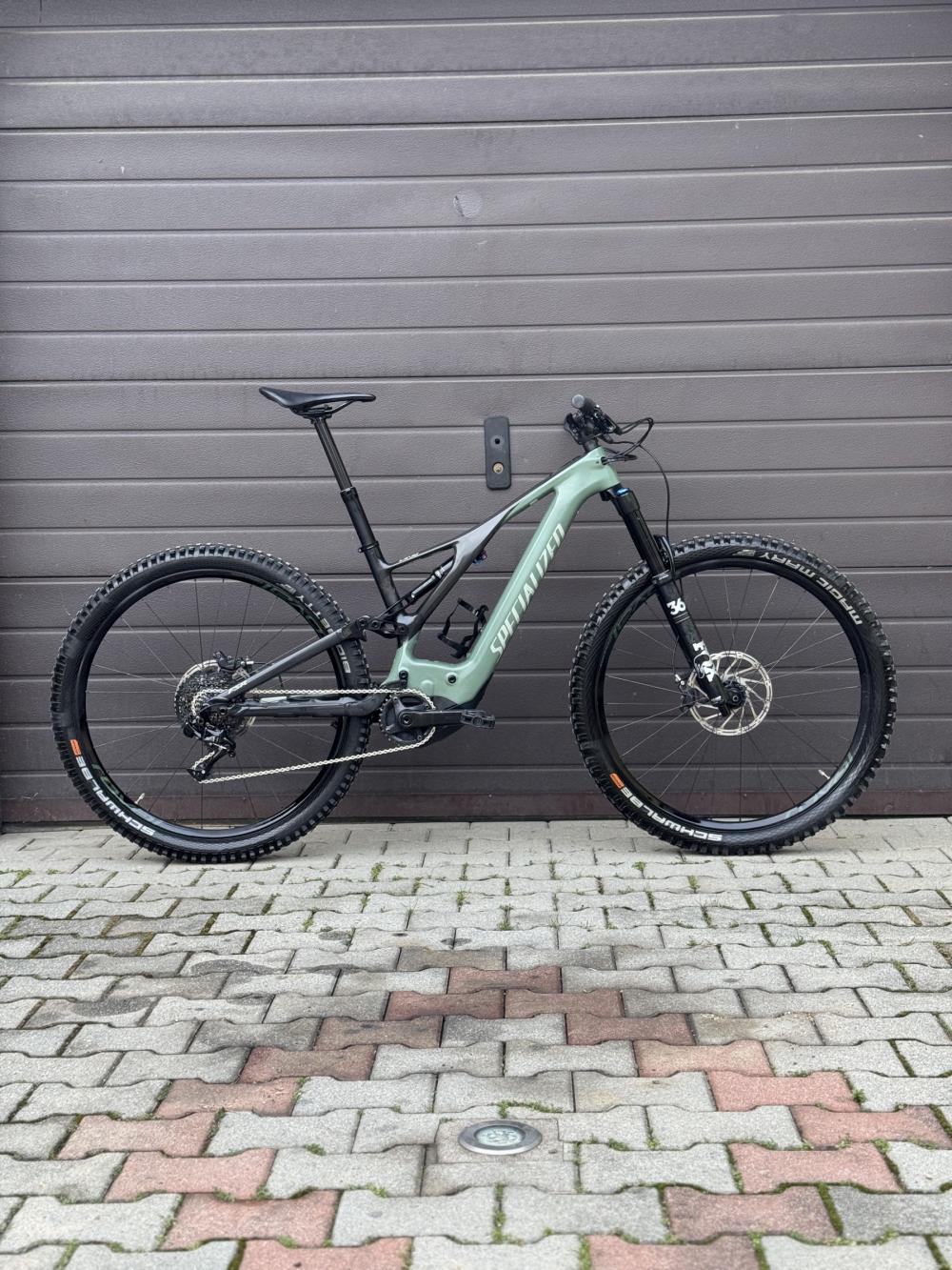 Specialized Turbo Levo Expert Carbon