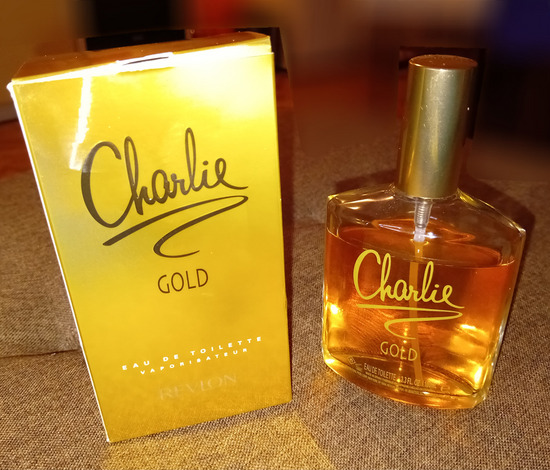 *SALE* Charlie Gold edt prelep!