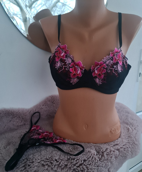   Lingerie sexy set    XL