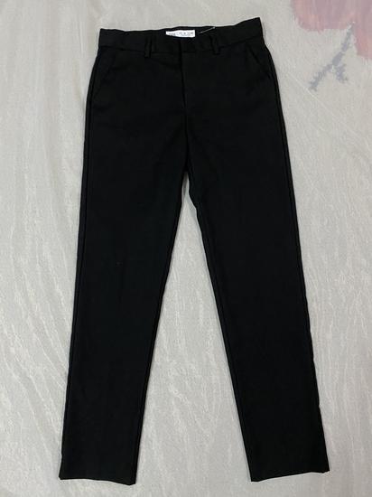 Zara original decije pantalone velicina 10