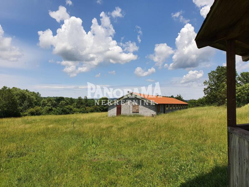 Barajevo-Boždarevac, plac 87a, višenamenska hala površine 495m2 ID#1025 95.000 €