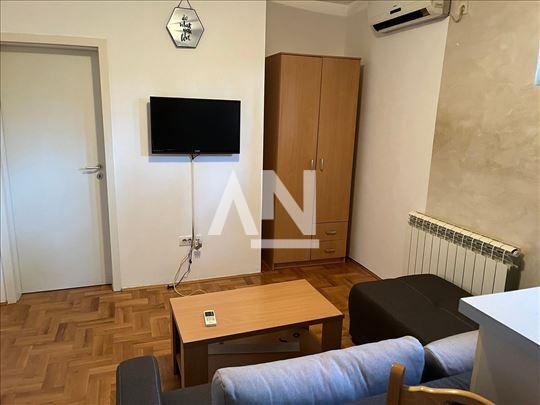 Zvezdara, Učiteljsko naselje, Paje Jovanovića, 29m2 ID#5513 69.000 €