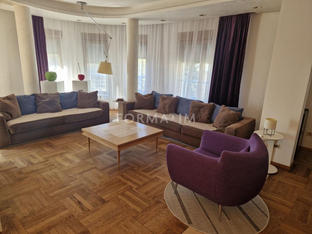 Voždovac, luksuzan 4.5 stan sa garažom ID#2420 510.000 €