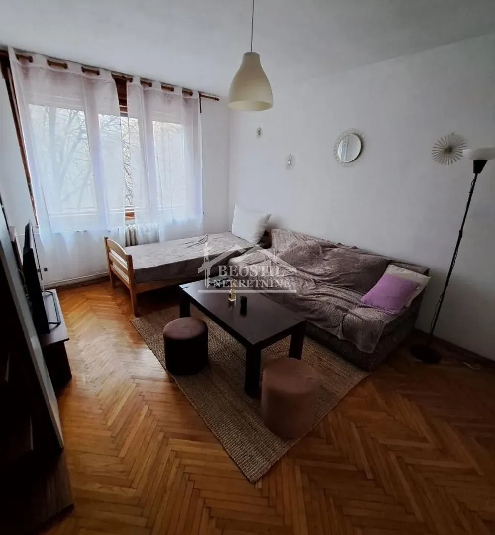 Izdavanje, jednosoban stan, 33m2, Stari Grad, Beograd