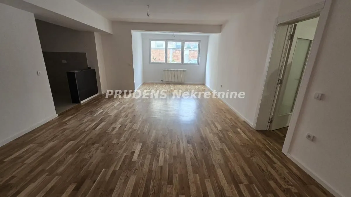 Prodaja, dvosoban stan, 64m2, Vojvode Vlahovica, Beograd