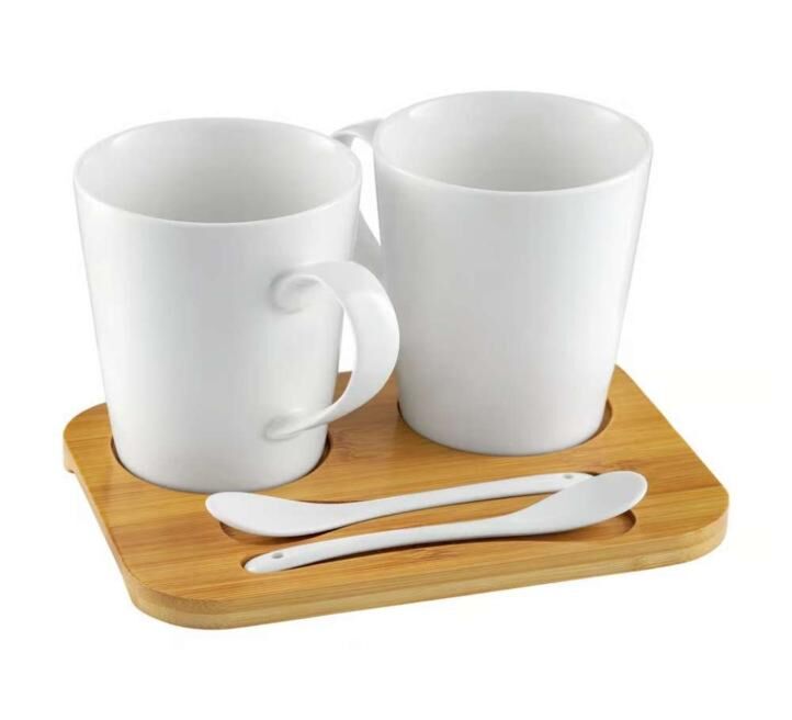 Dajar Porcelanski set 2 šolje sa daskom od bambusa DJ45581