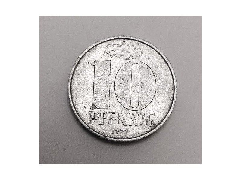 ** DDR - 10 FENINGA 1971. **