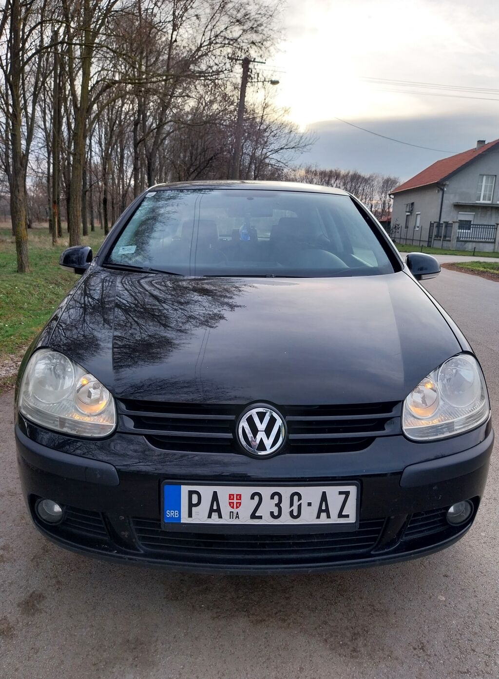 Volkswagen Golf V: 1.4 l | 2005 г. Hečbek