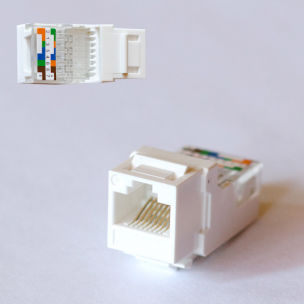 Modul RJ-45 UTP kat. 5E – kabl se spaja bez alata, 1000BASE-T & 2.5GBASE-T, T568A/B, Unicom SpeedCap – brza instalacija bez mogućnosti greš