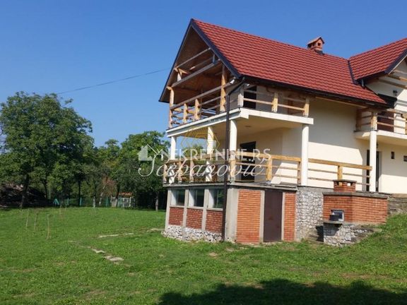 Okolno mesto, Vrdnik, Zemljište, 11850ari, 380000 EUR