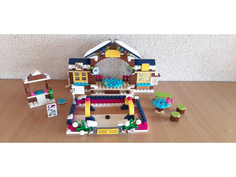 LEGO FRIENDS 41322 "SNOW RESORT ICE RINK"