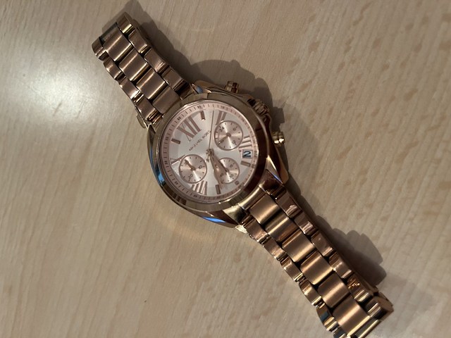 Sat Michael Kors