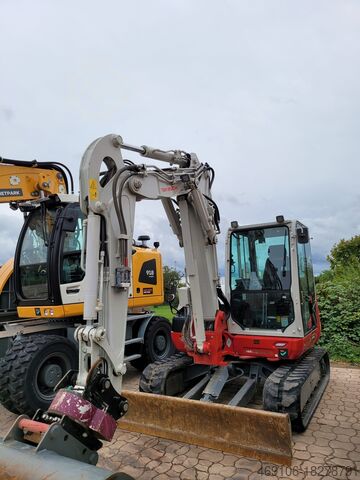 Mini bageri
Takeuchi TB 370 CV