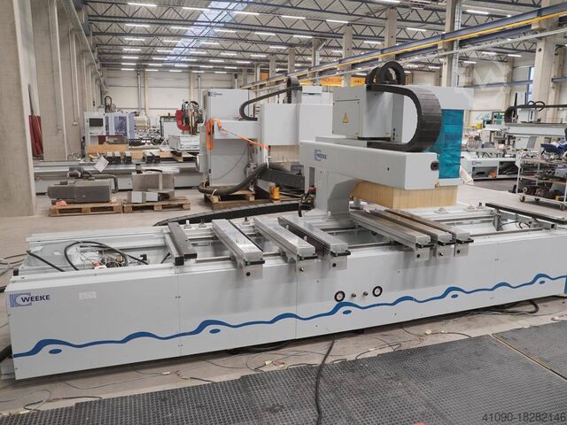 CNC machining centar
WEEKE VENTURE 1 M