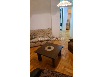 Izdaje se dvoiposoban stan u Durlanu, 60m2