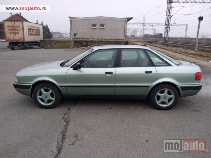 Audi 80 2.3 Ben gas na 1.8 zamenapikap