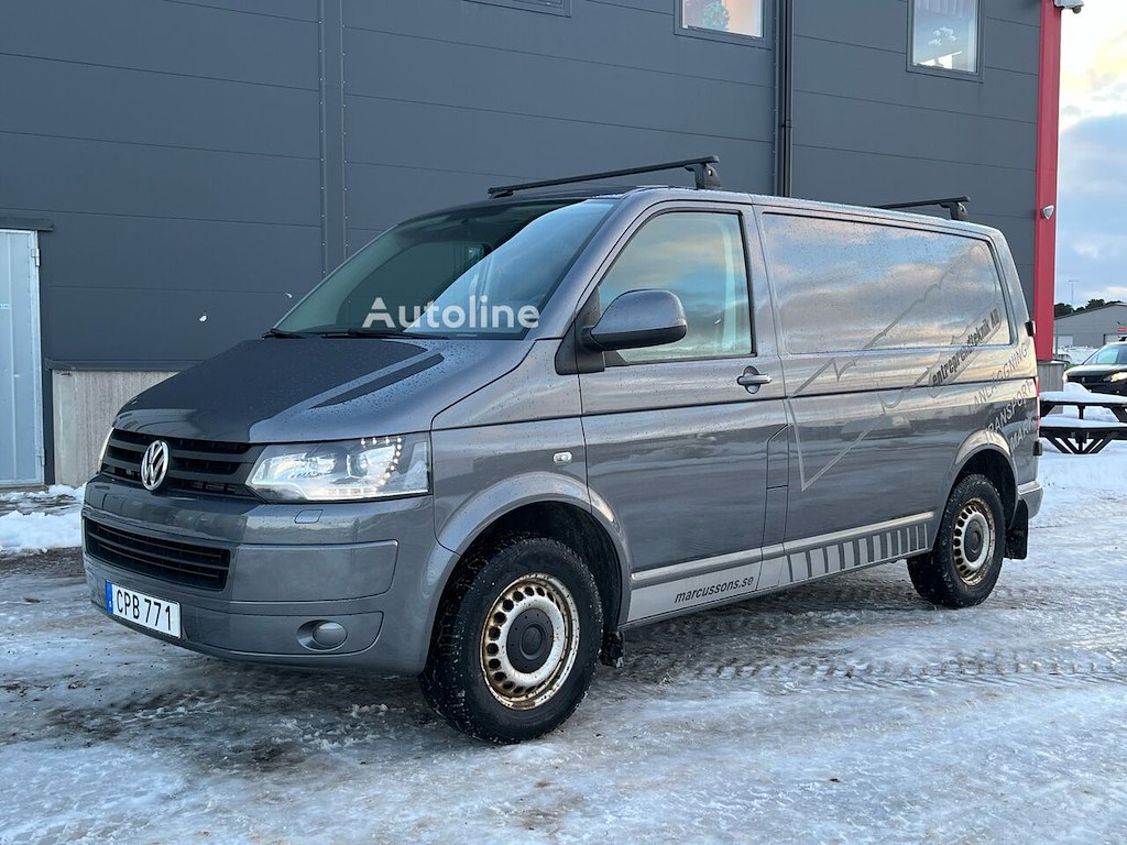 Prodaje se Volkswagen Transporter minibus furgon na aukciji