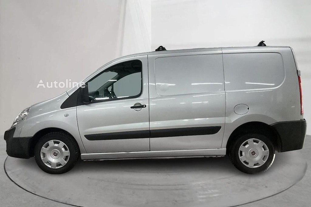 Prodaje se FIAT Scudo minibus furgon na aukciji