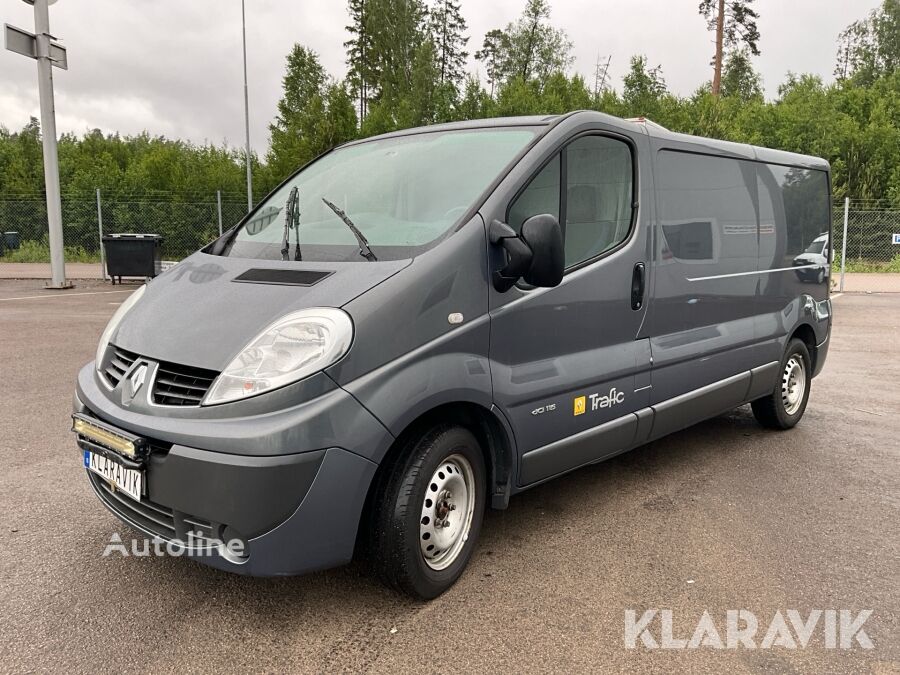 Prodaje se Renault Ranault Trafic DC115 minibus furgon na aukciji