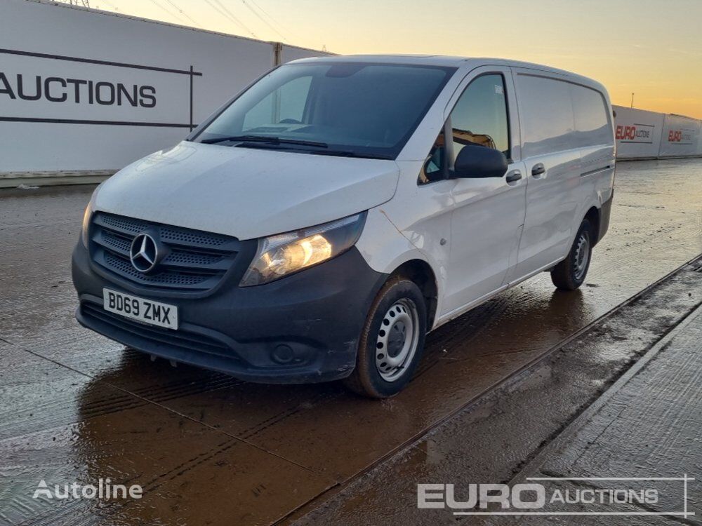 Prodaje se Mercedes-Benz Vito 114 minibus furgon na aukciji