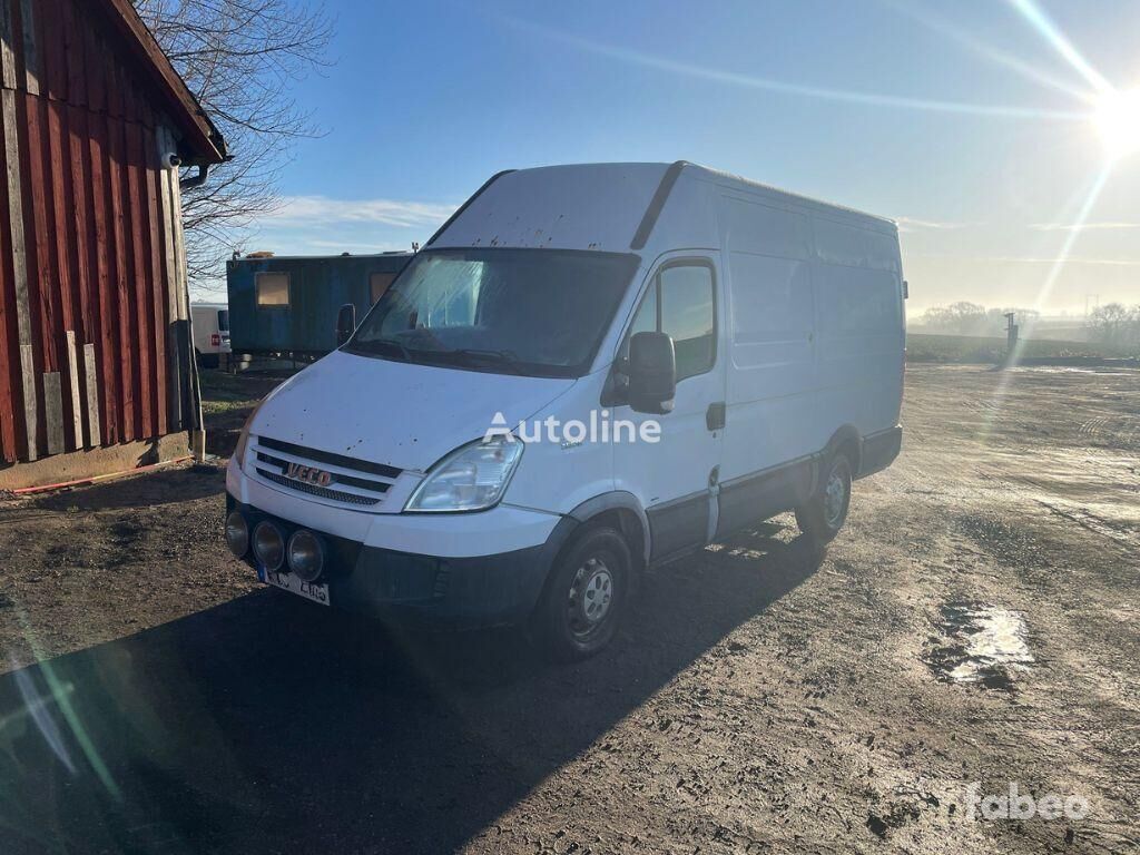 Prodaje se IVECO Daily 35 Van Generation II 2nd Facelift 3.0 HPT laki furgon na aukciji