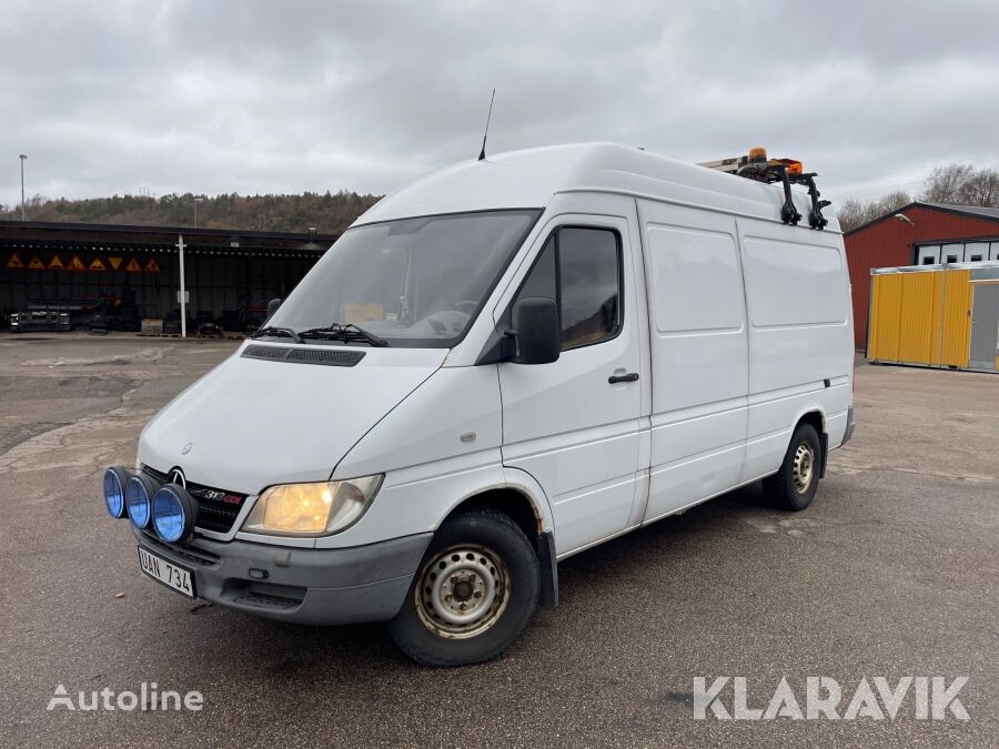 Prodaje se Mercedes-Benz Sprinter 313 CDI minibus furgon na aukciji