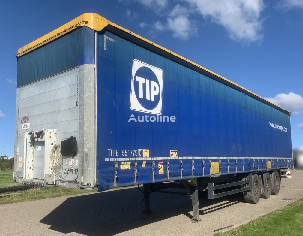 Schmitz Curtainsider Trailer poluprikolica sa kliznom ceradom
(551779)