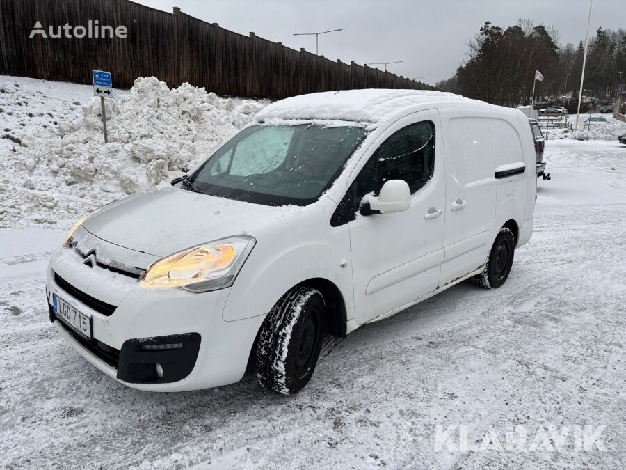 Prodaje se Citroen Berlingo laki furgon na aukciji