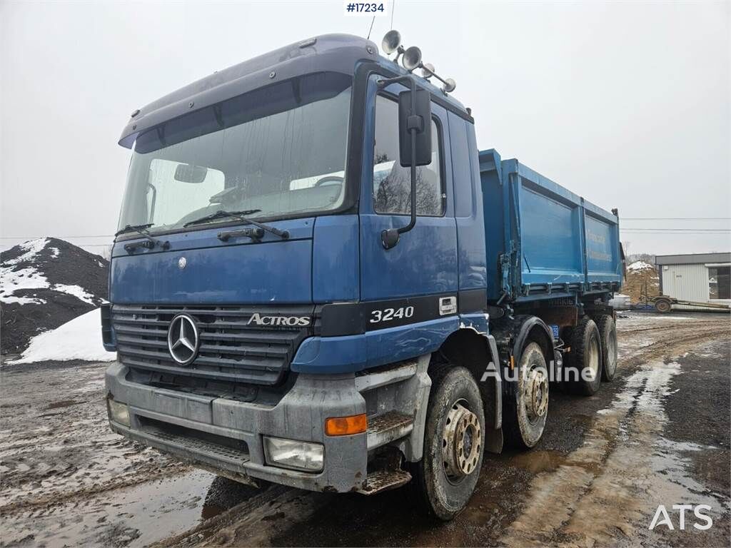 Mercedes-Benz Actros 3240 four-axle tipper (1999) kiper