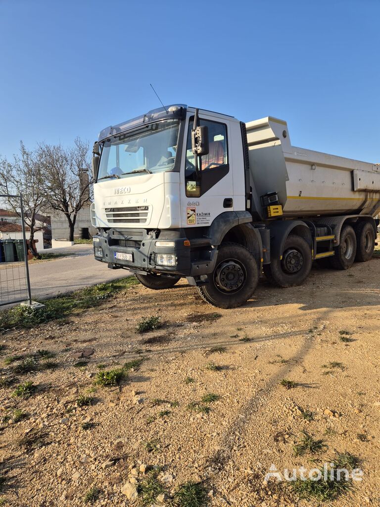 IVECO Trakker AD410T44 kiper